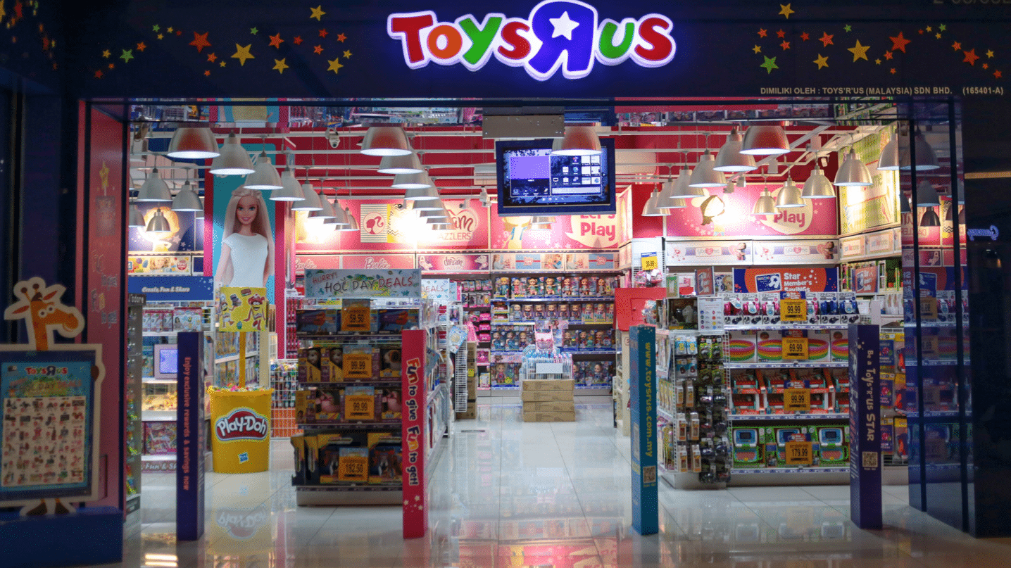 Welcome Back, Toys "R" Us!